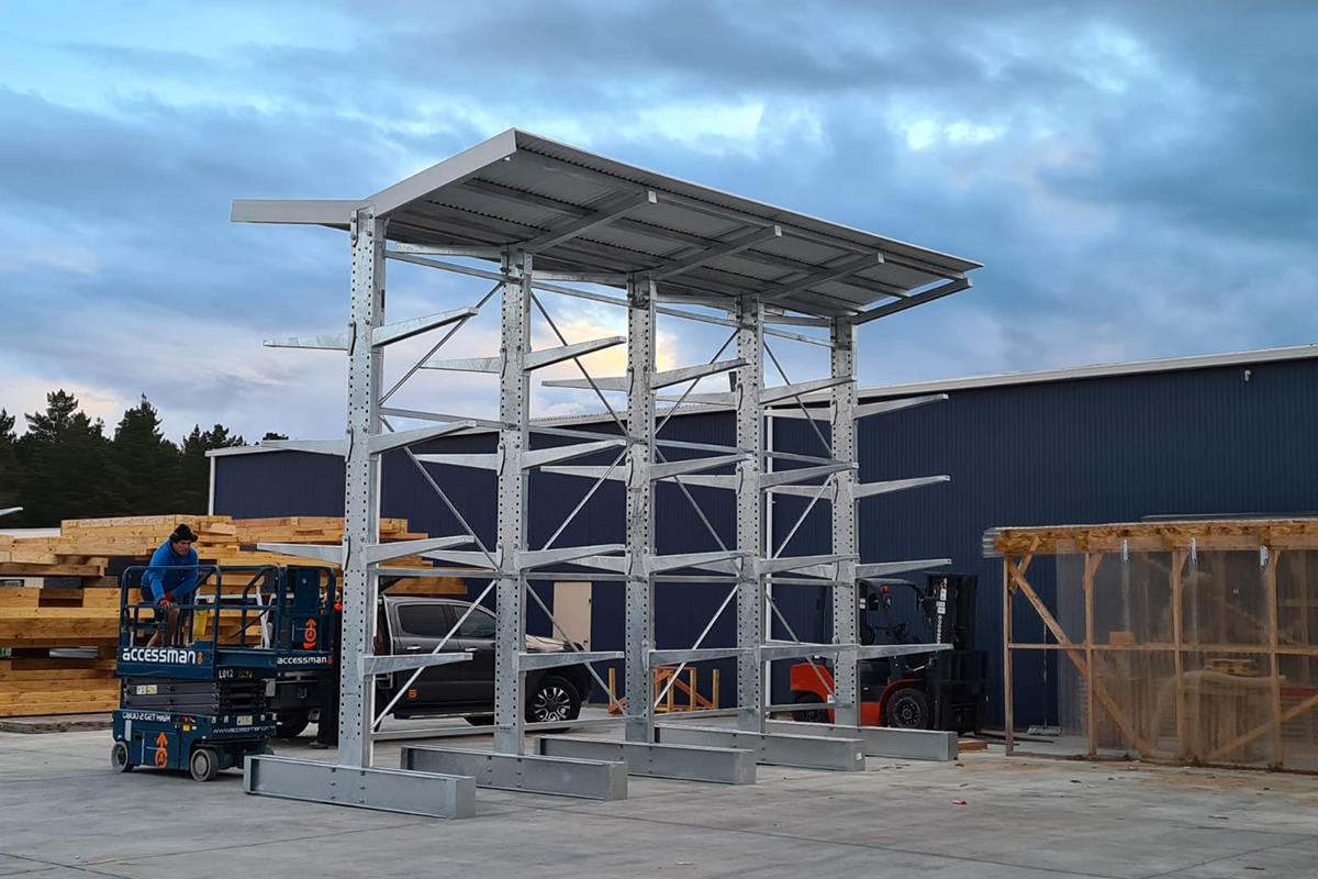 Heavy-Duty Cantilever Racking NZ | STACK-iT