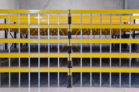 Know The Details Of Our Product - Horizontal Moulding Rack